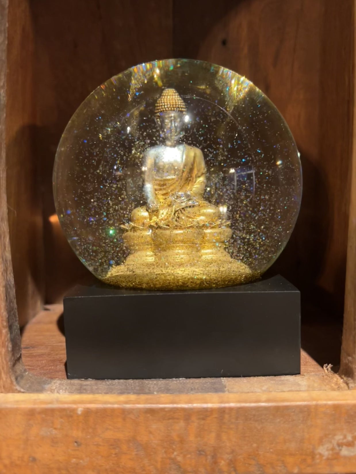 Gold Buddha Snow Globe – Unforgettable Engraved Gifts